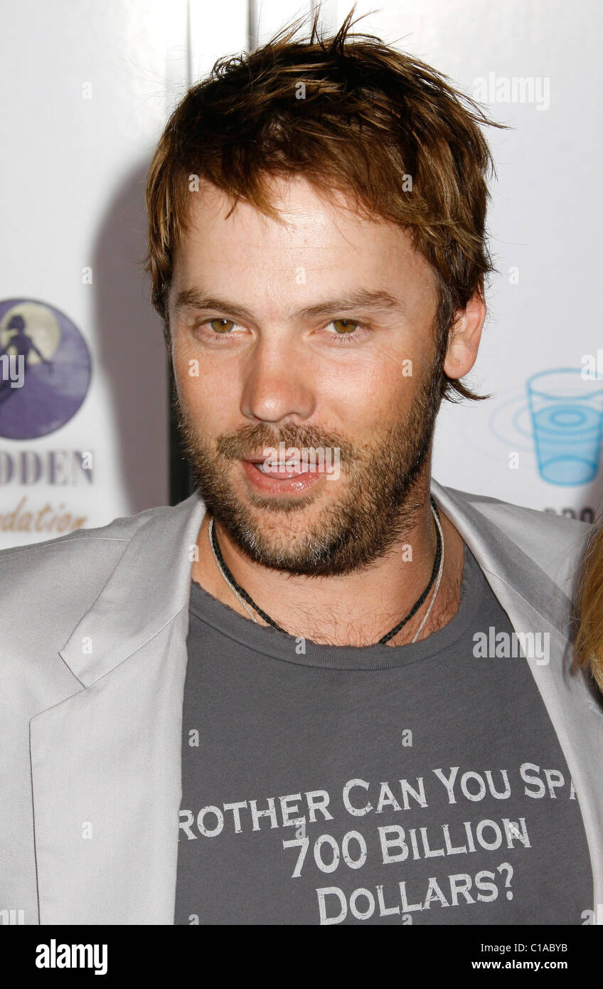 Barry Watson And Tracy Hutson Children