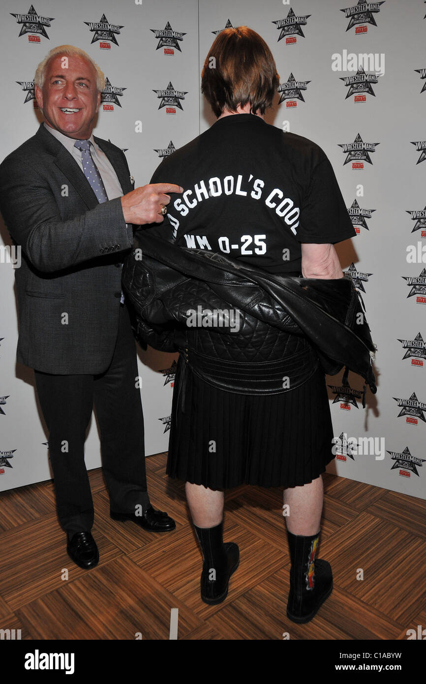 Ric flair and roddy piper hi-res stock photography and images - Alamy Ric flair and roddy piper hi-res stock photography and images - Alamy