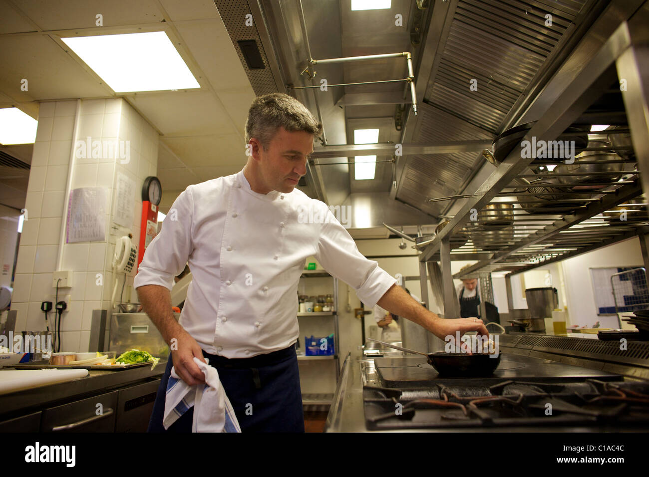 Chef Martin Wishart cooking in his restaurant Stock Photo - Alamy