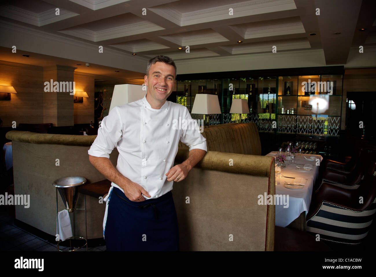 Michelin star chef martin wishart hi-res stock photography and images ...