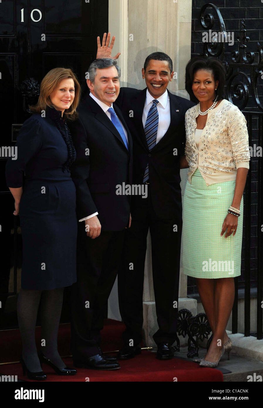US President Barack Obama arrives at 10 Downing Street for a meeting ...