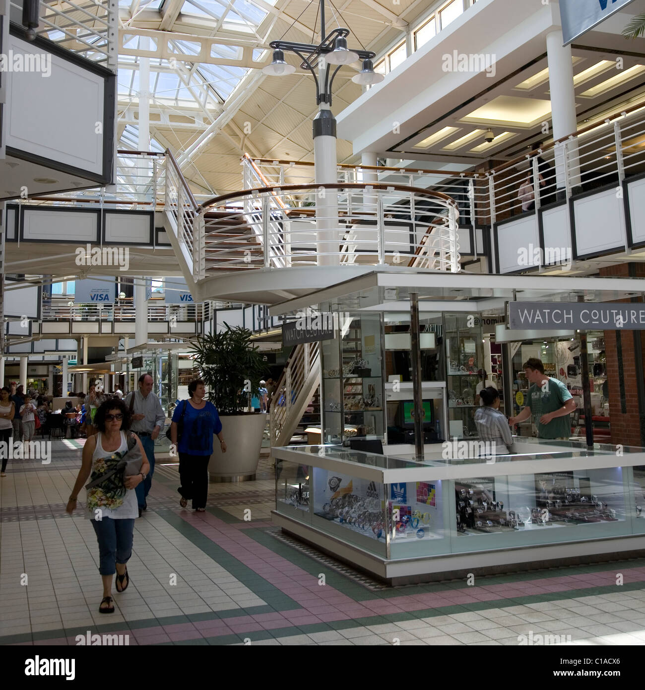 V&A Waterfront retail - Cap Town - South Africa Stock Photo - Alamy