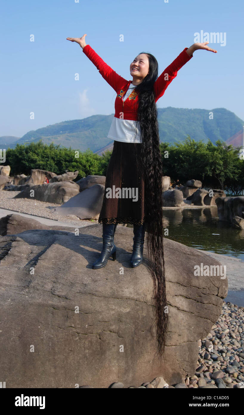 Eight feet long hair Cheng Shiqun, from Yunyang, China, shows off her ...