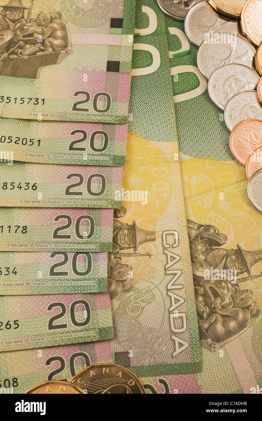 20 canadian dollar note hi-res stock photography and images - Alamy