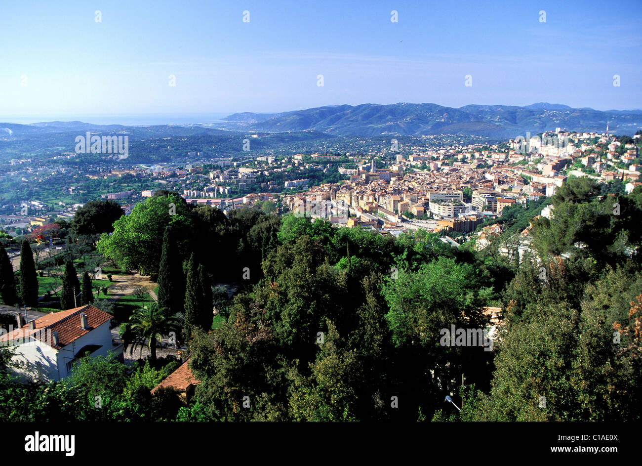 France, Alpes Maritimes, wide view of Grasse (the bay of Cannes on the ...