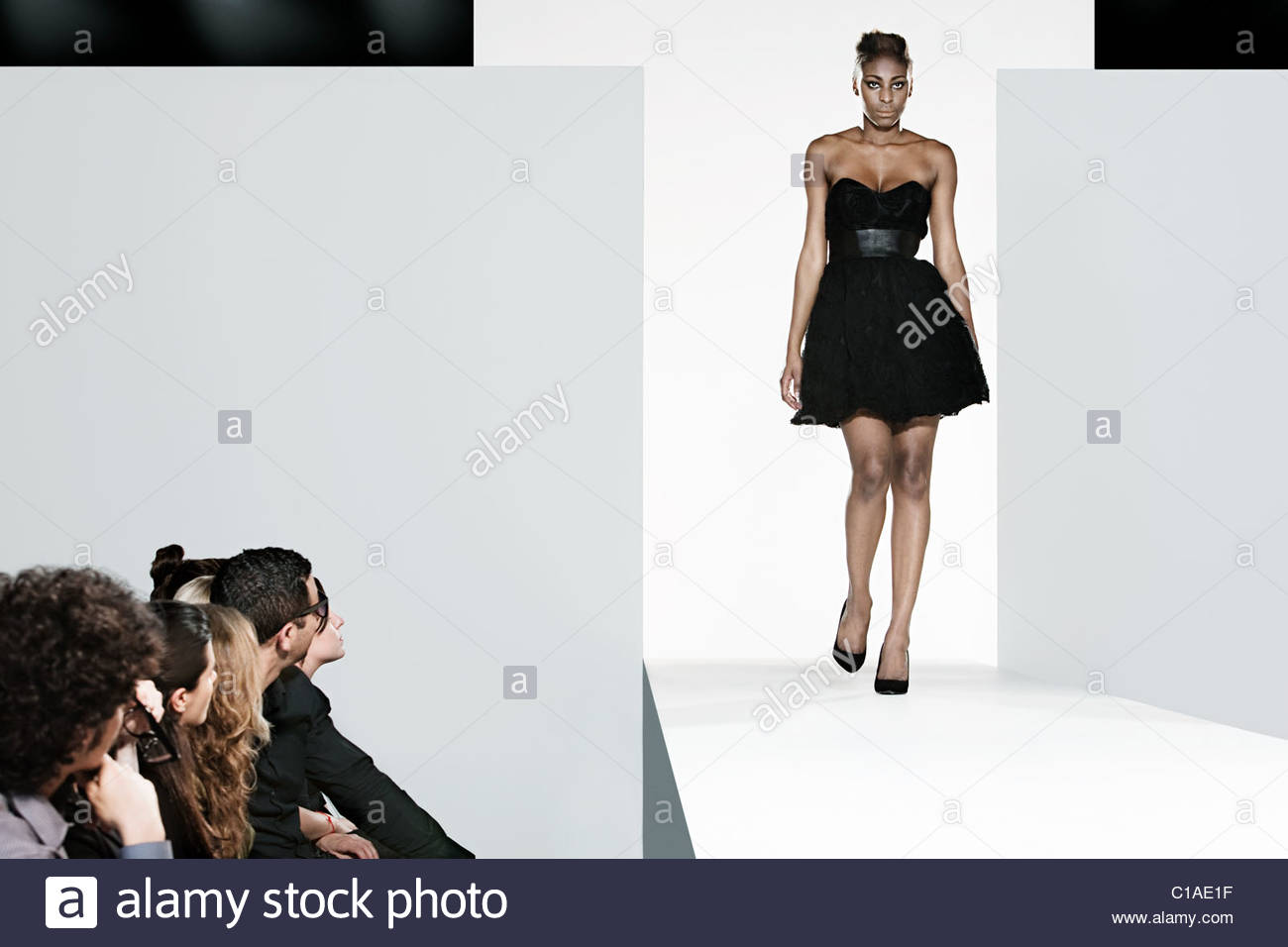 Catwalk Stock Photos & Catwalk Stock Images - Alamy