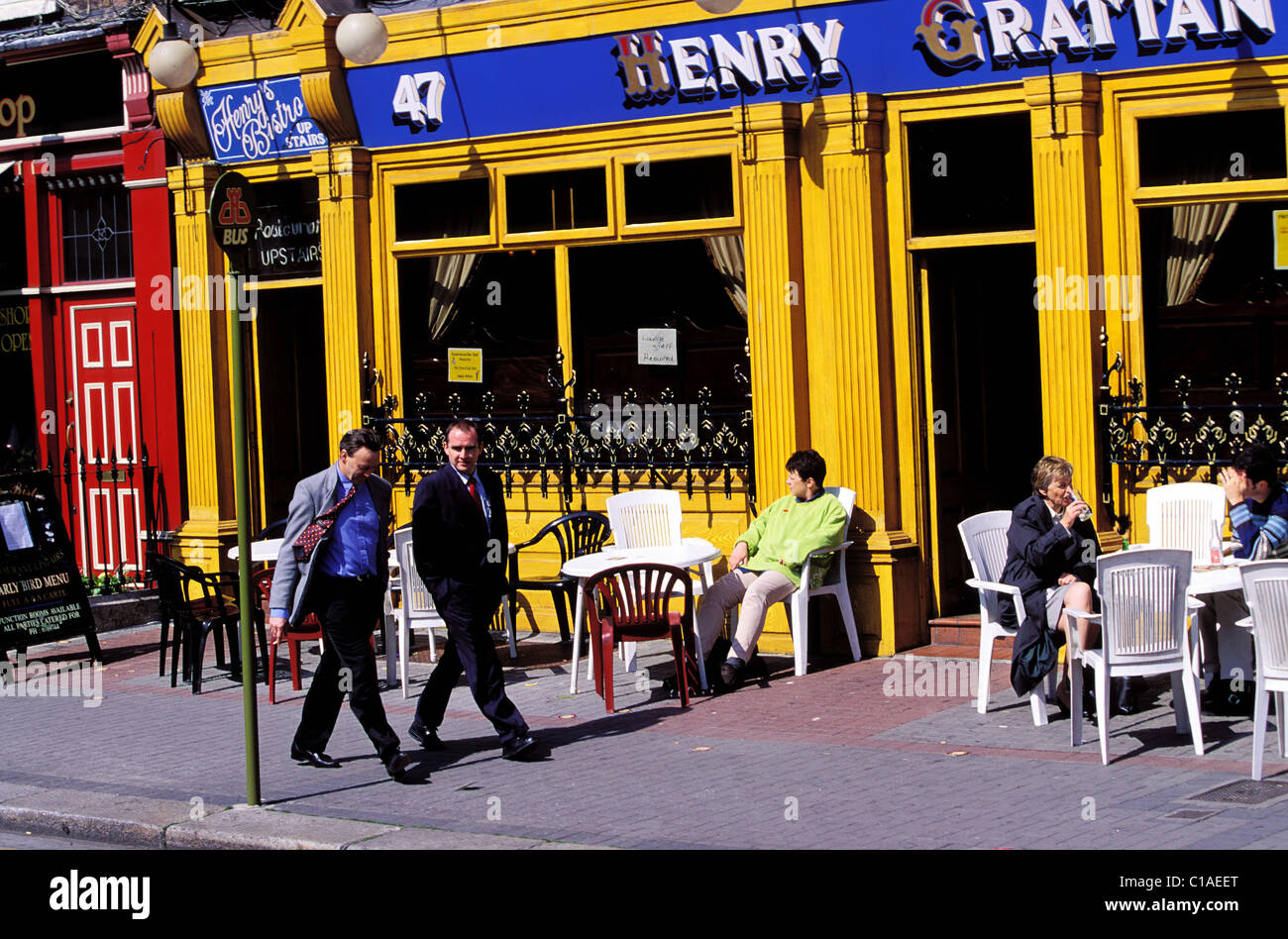 Baggot street dublin ireland hi-res stock photography and images - Alamy