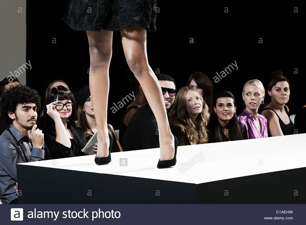 Catwalk Audience Stock Photos & Catwalk Audience Stock Images - Alamy