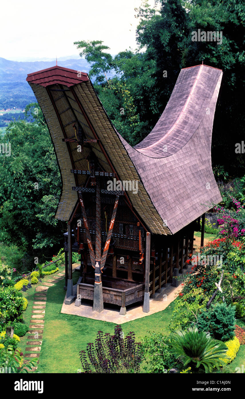 Indonesia, Sulawesi, typical toraja house Stock Photo - Alamy