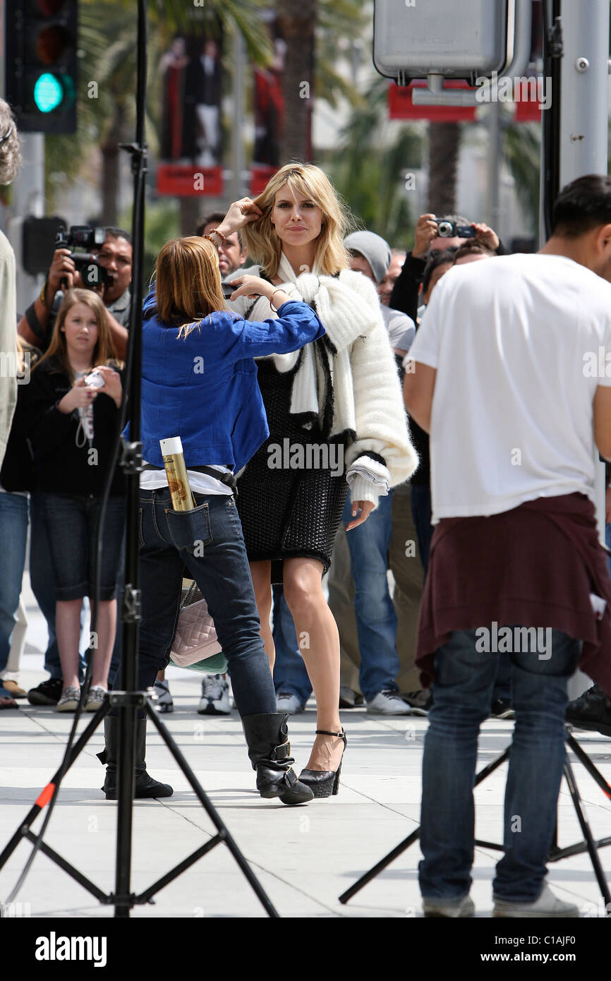 Heidi Klum on the set of a photo shoot on Rodeo Drive Los Angeles ...