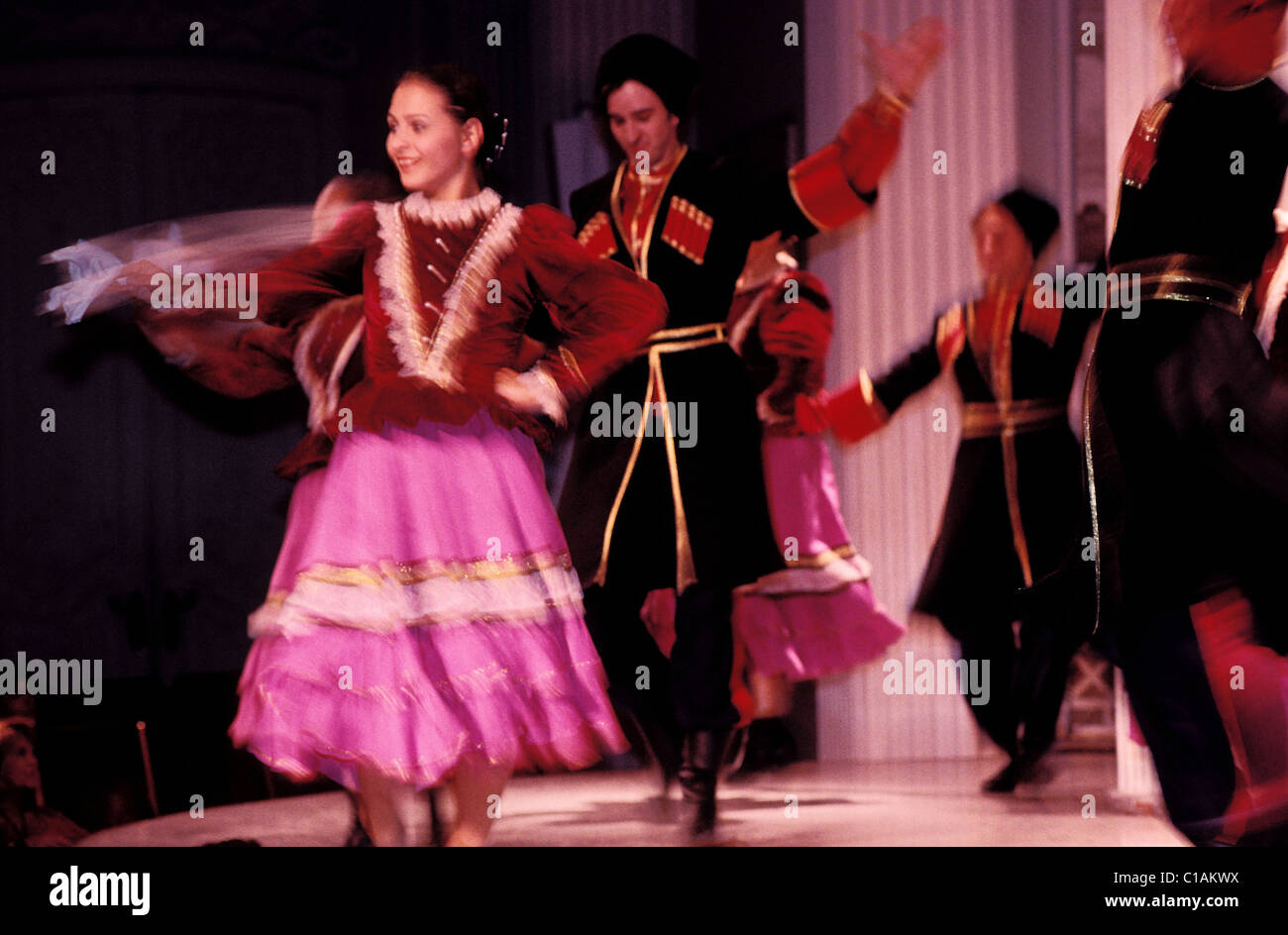 Dance woman russia hi-res stock photography and images - Alamy