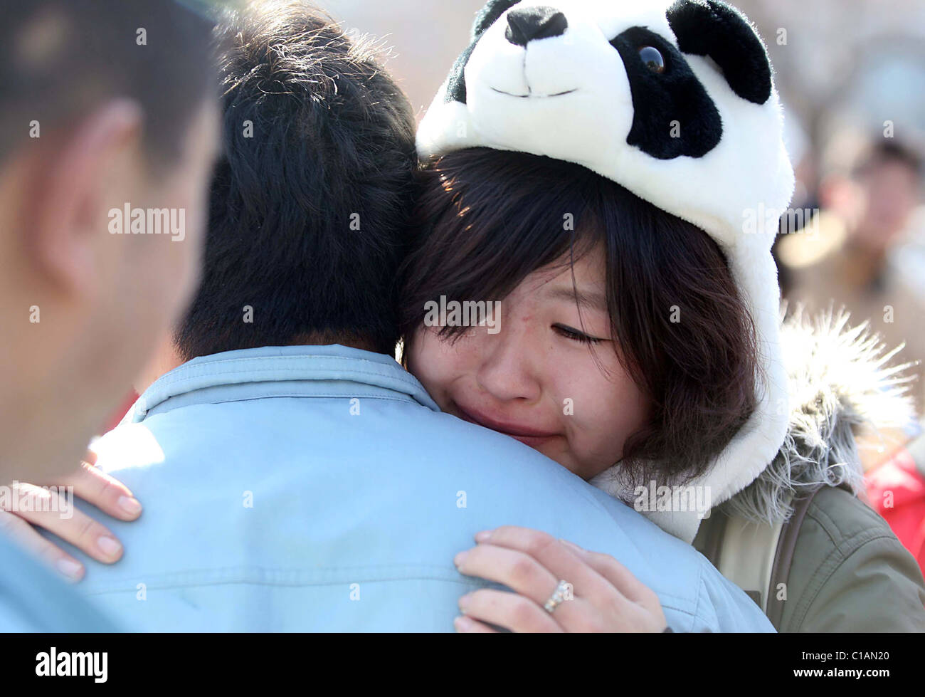 Staff bid farewell to Olympic pandas Beijing Zoo staff bid an emotional ...