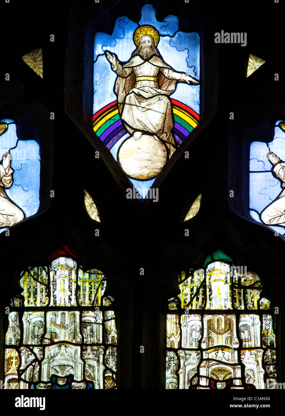 English stained glass hi-res stock photography and images - Alamy