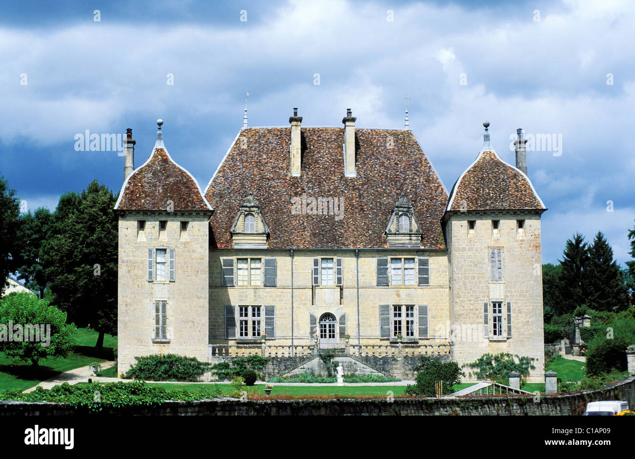 Filain hi-res stock photography and images - Alamy