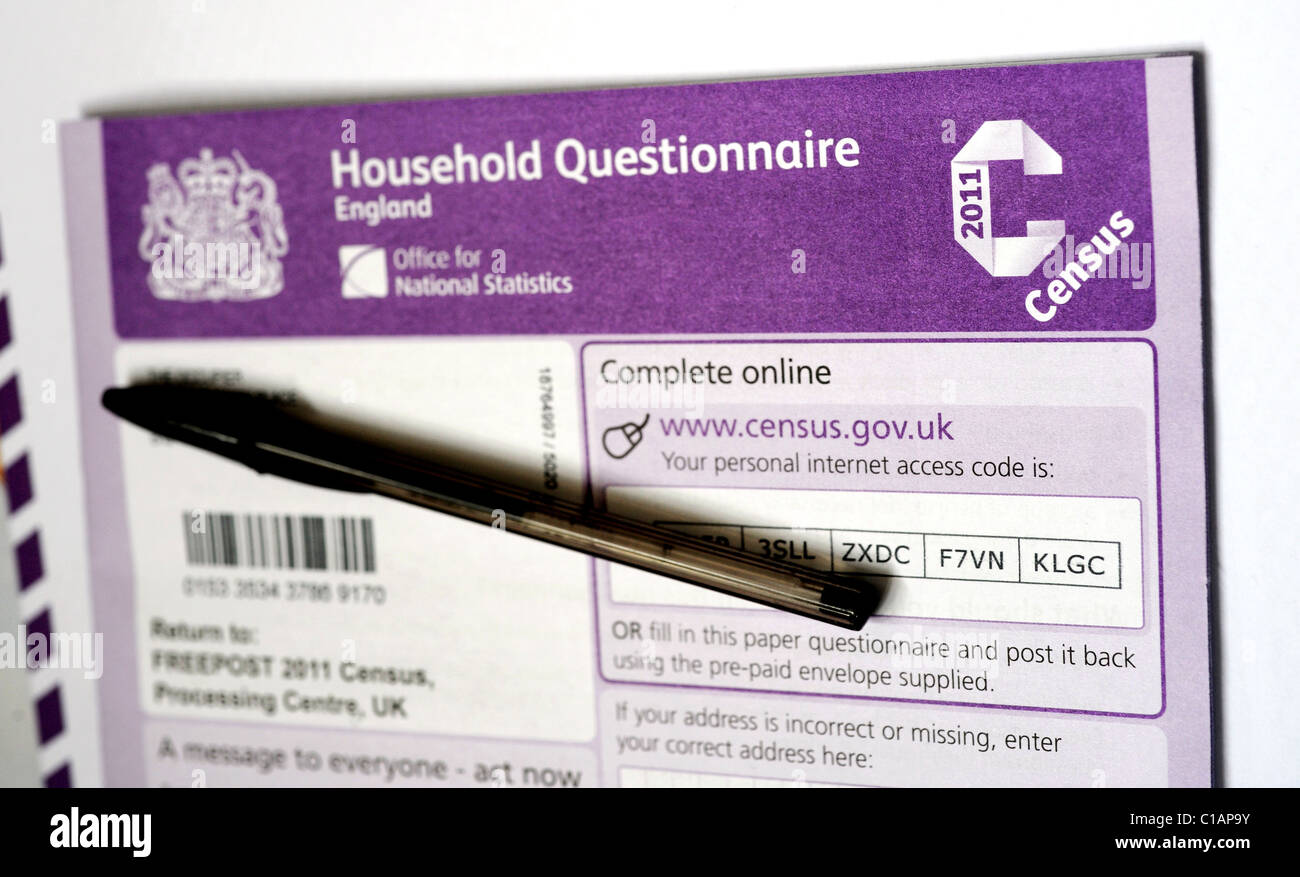 The national Census 2011 questionnaire for England Stock Photo - Alamy