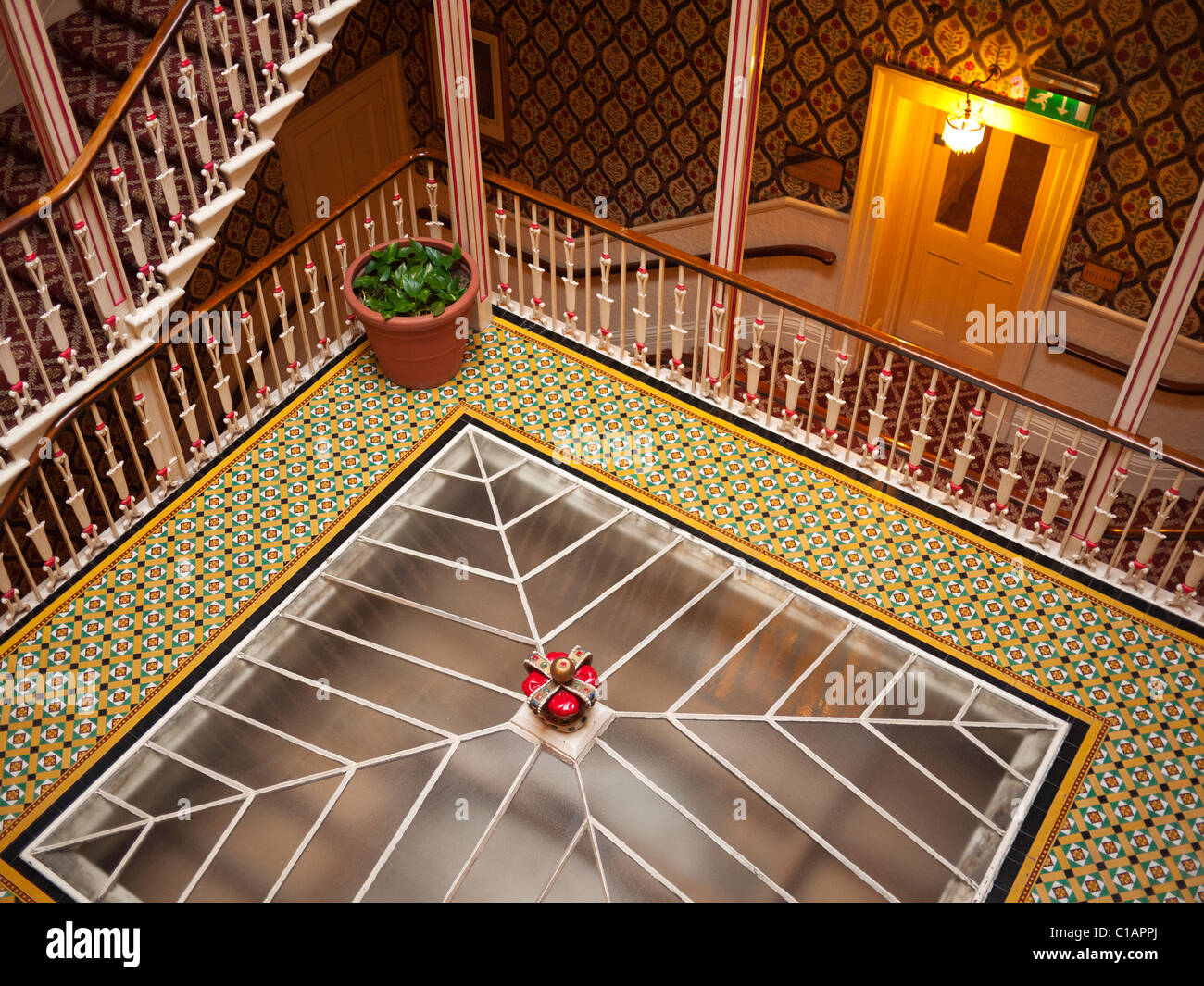 The queen's hotel cheltenham hi-res stock photography and images - Alamy