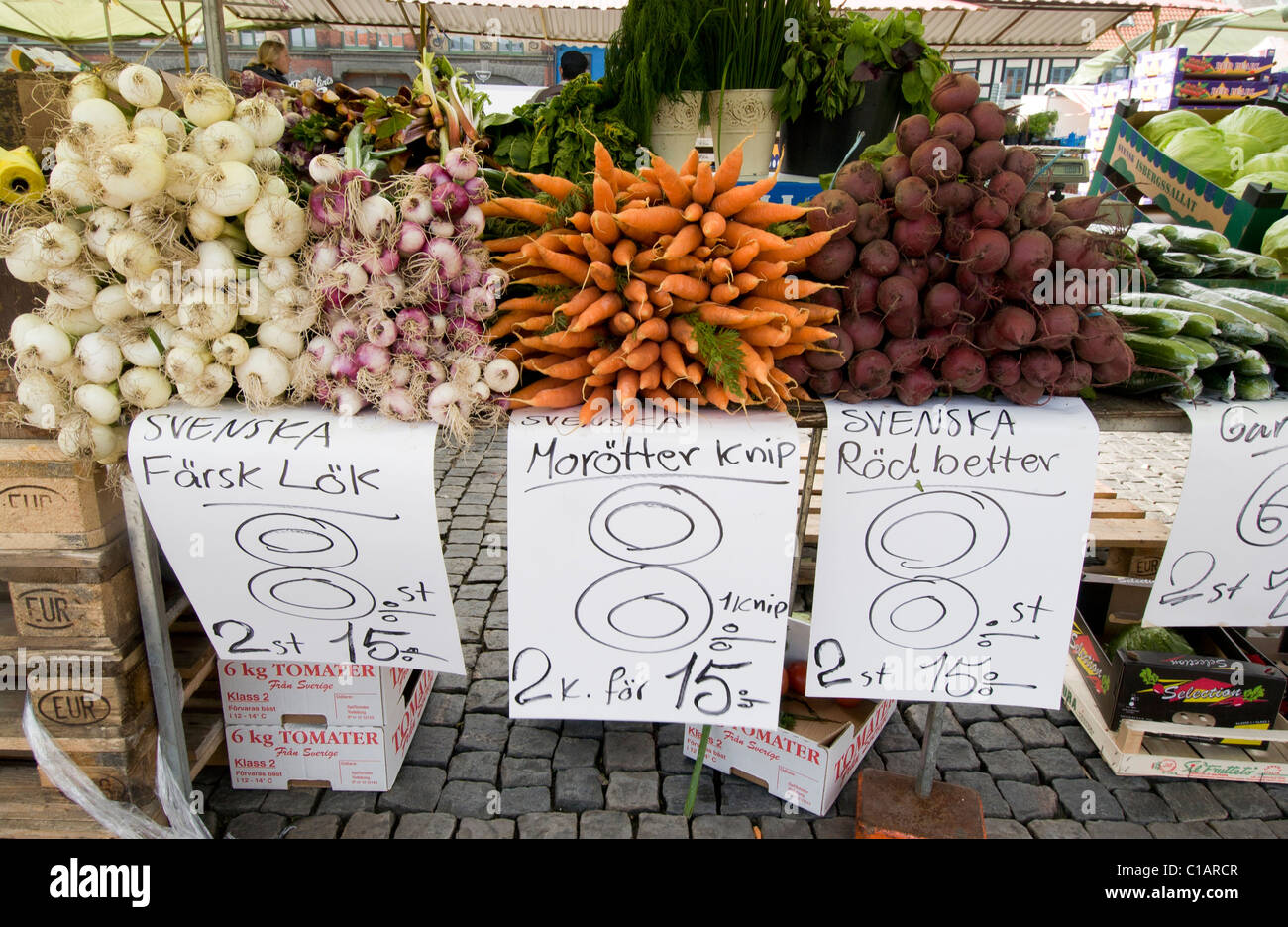 Vegetables on the market square Stock Photo - Alamy