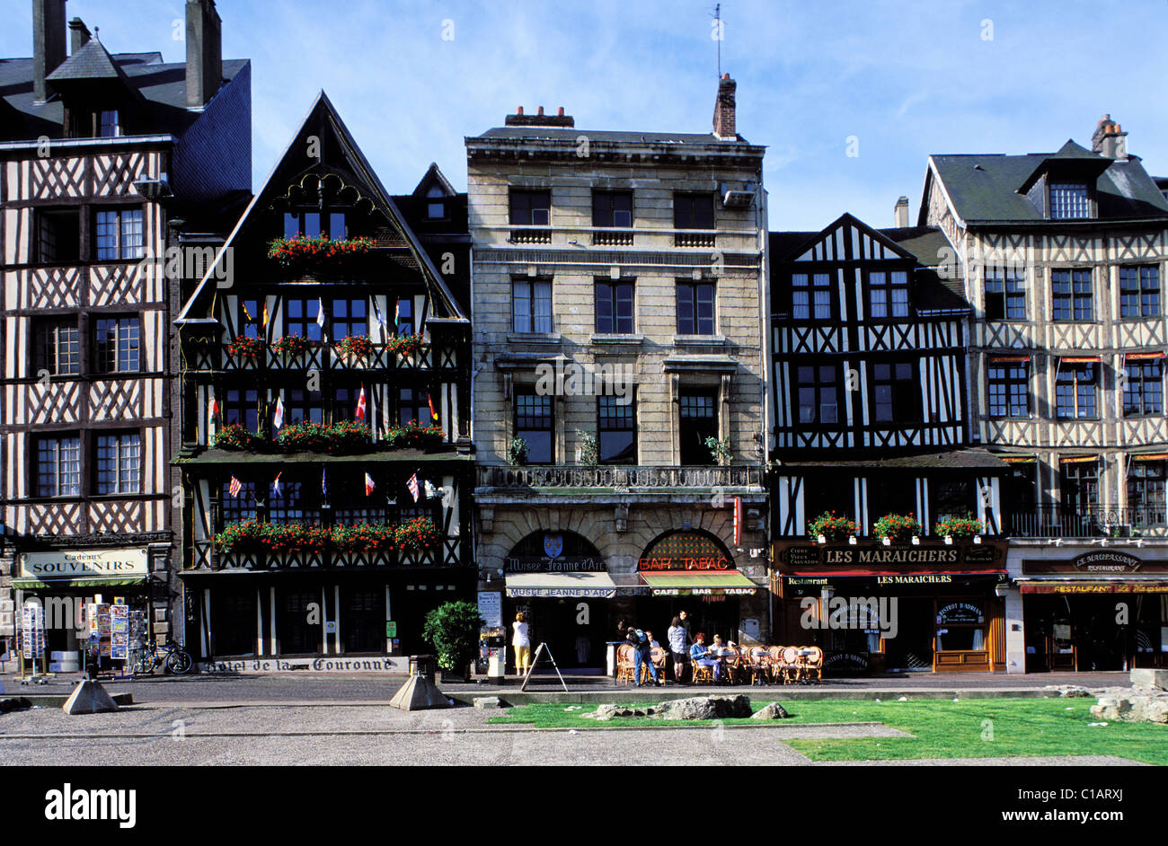 Rouen france old market square hi-res stock photography and images - Alamy