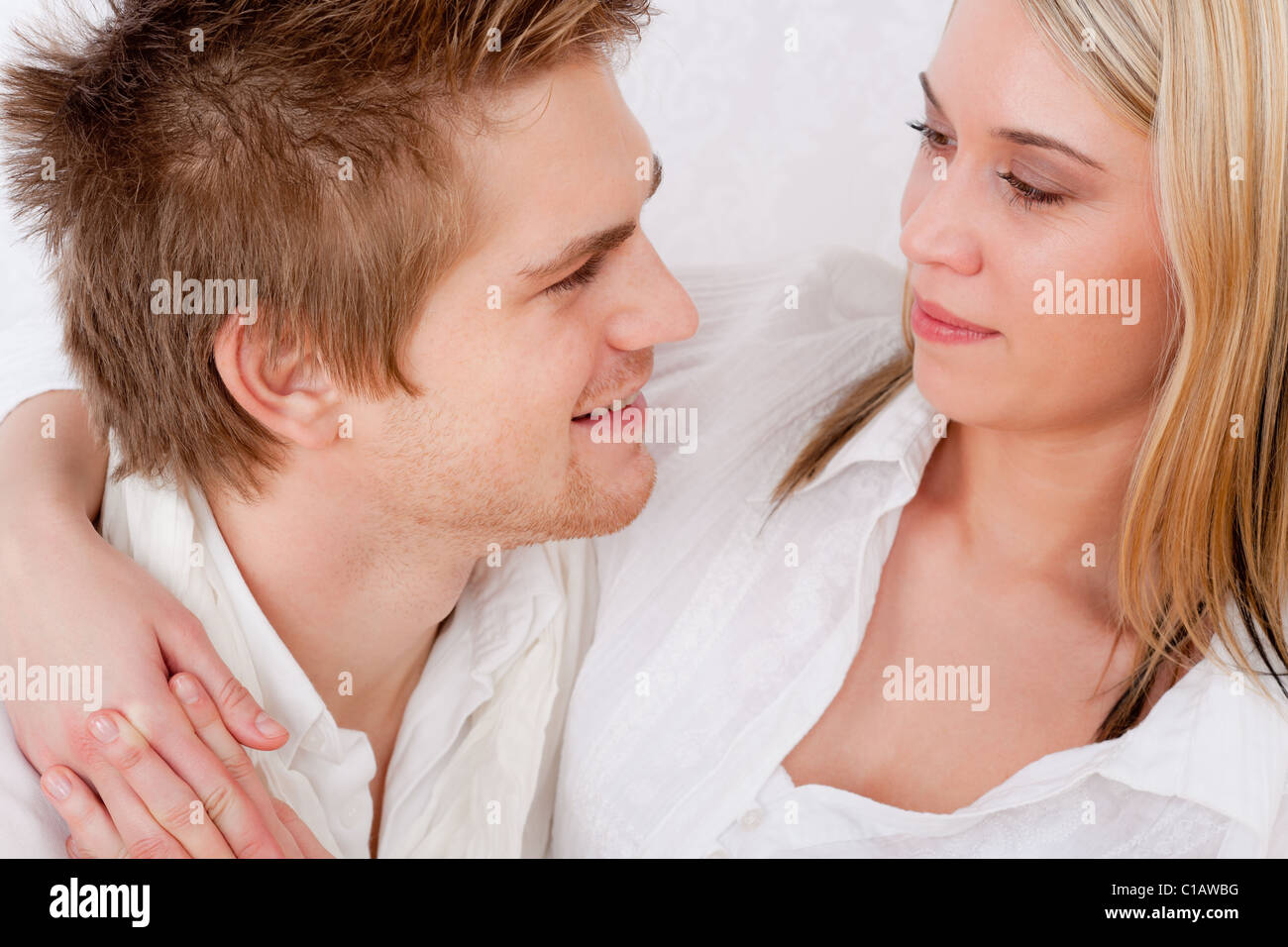 Couple in love - romantic, wear white clothes Stock Photo - Alamy