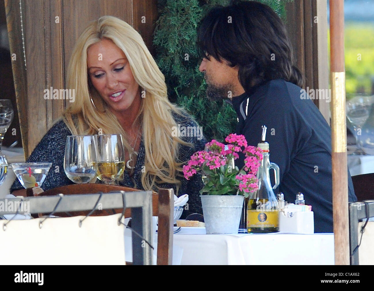 Shauna Sand out having lunch with a male companion in Beverly Hills ...