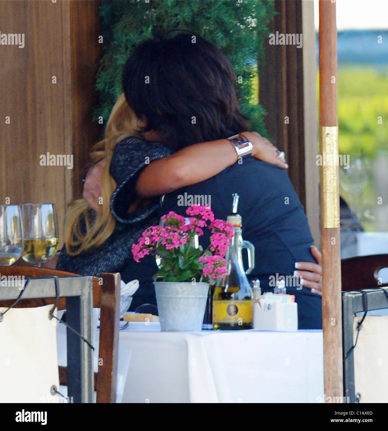 Shauna Sand out having lunch with a male companion in Beverly Hills ...