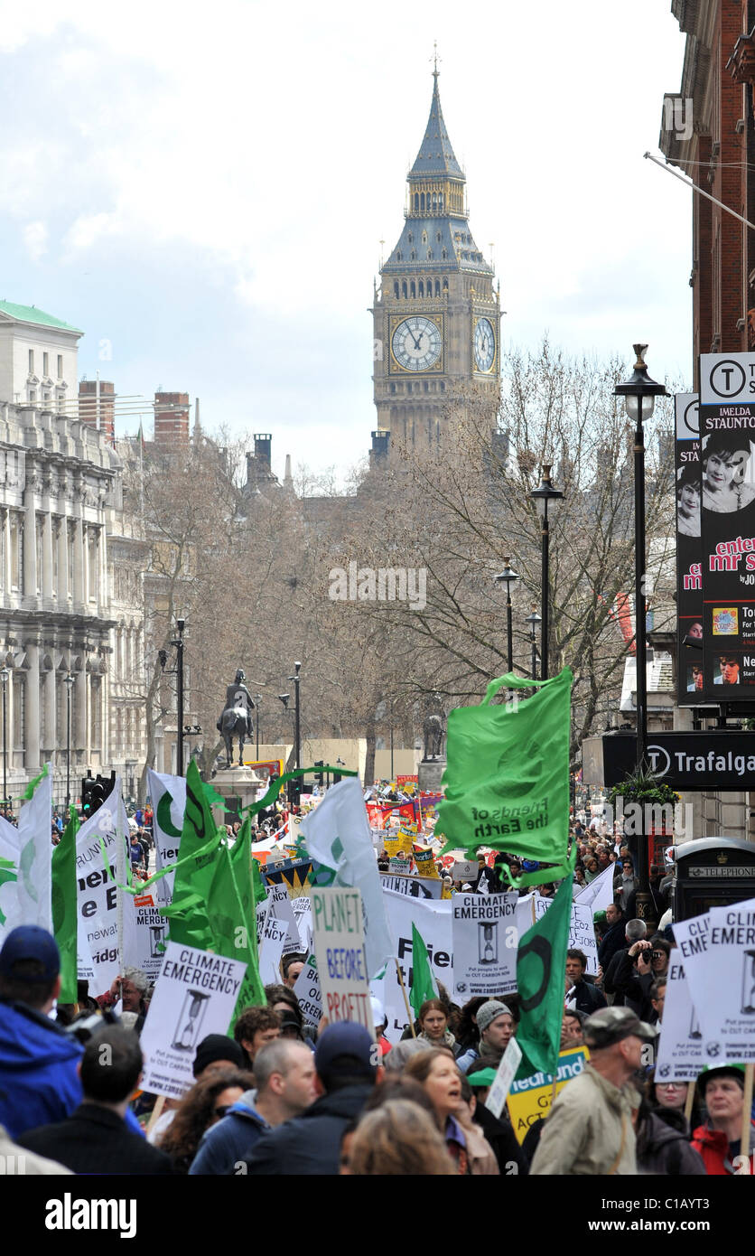 Tens of thousands of protesters marched through Central London ahead of ...