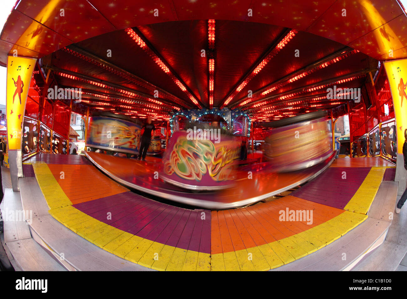 Waltzer Ride At Night Stock Photos & Waltzer Ride At Night Stock Images ...