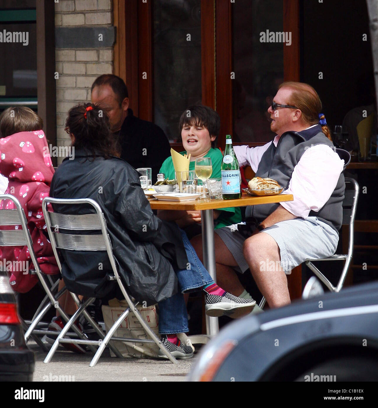 American chef mario batali lunch hi-res stock photography and images ...