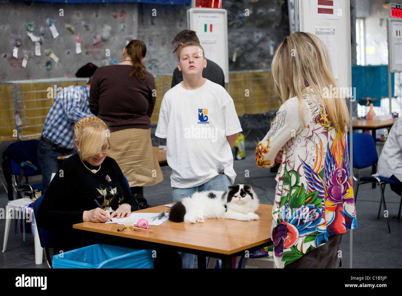 Judging animal show hi-res stock photography and images - Alamy