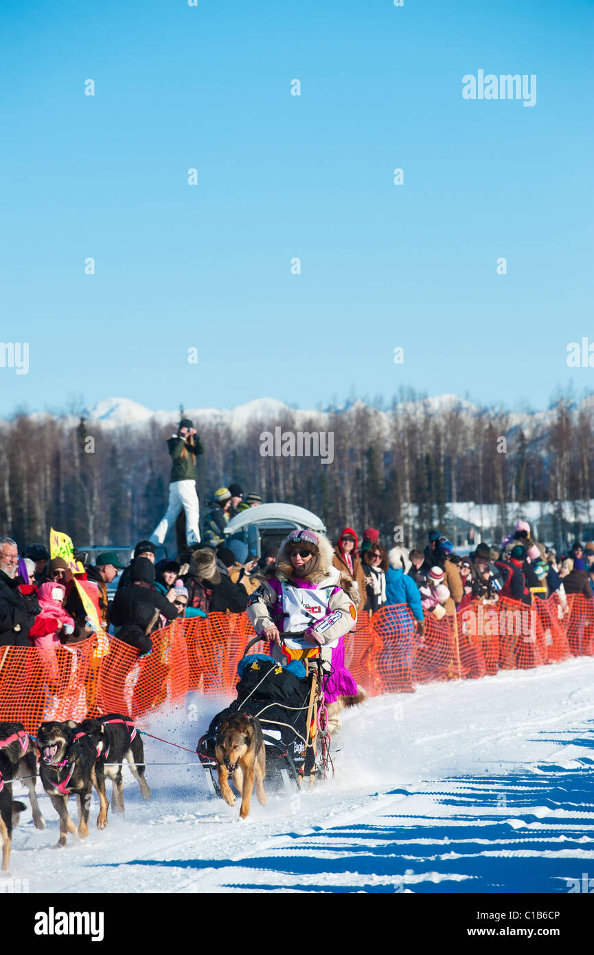 DEEDEE JONROWE LEAVING WILLOW, ALASKA Stock Photo - Alamy