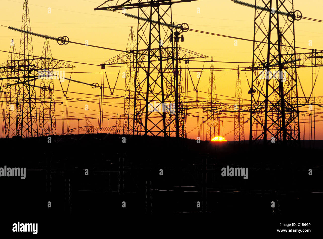 James bay hydroelectric hi-res stock photography and images - Alamy