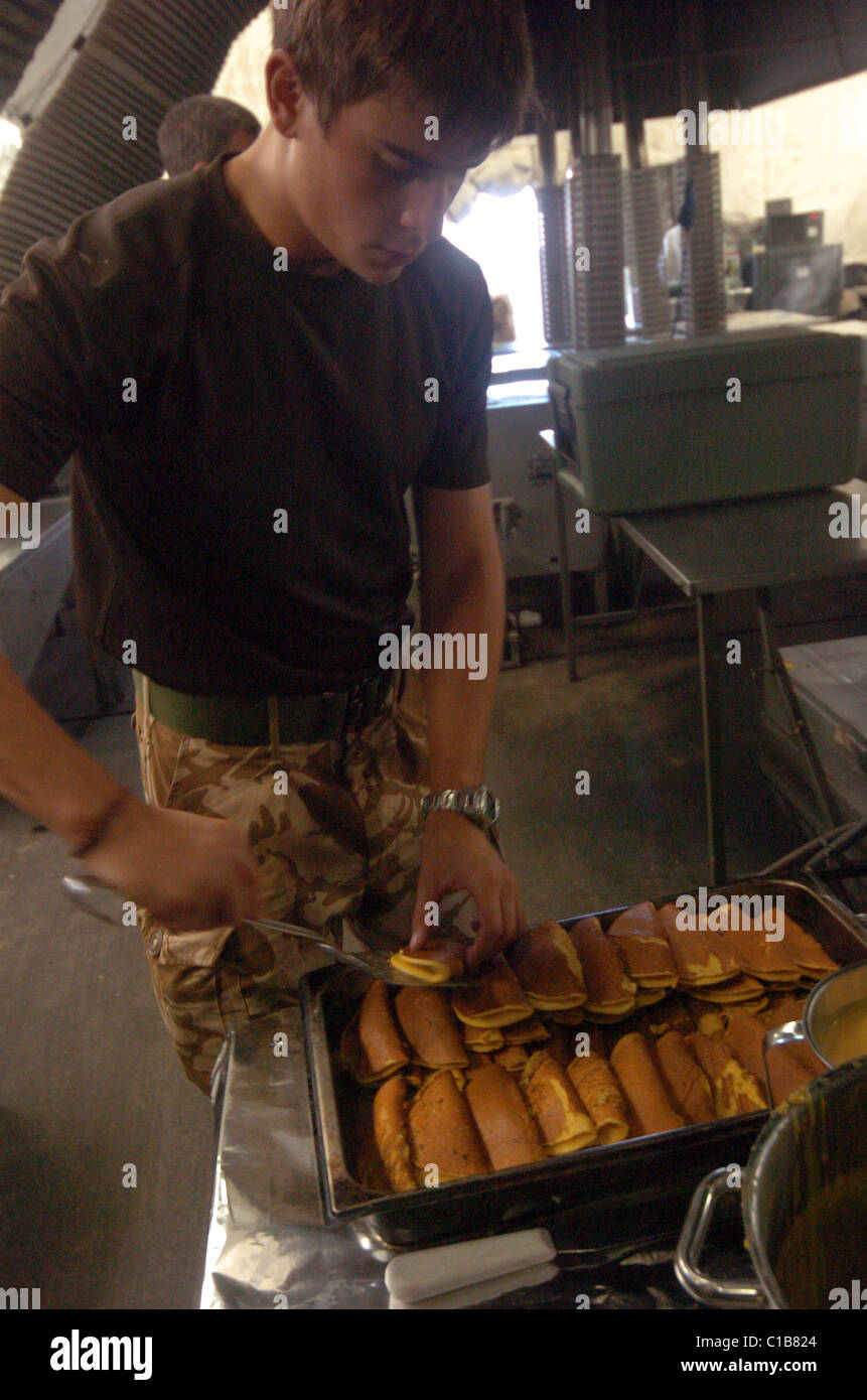 British army field rations hi-res stock photography and images - Alamy