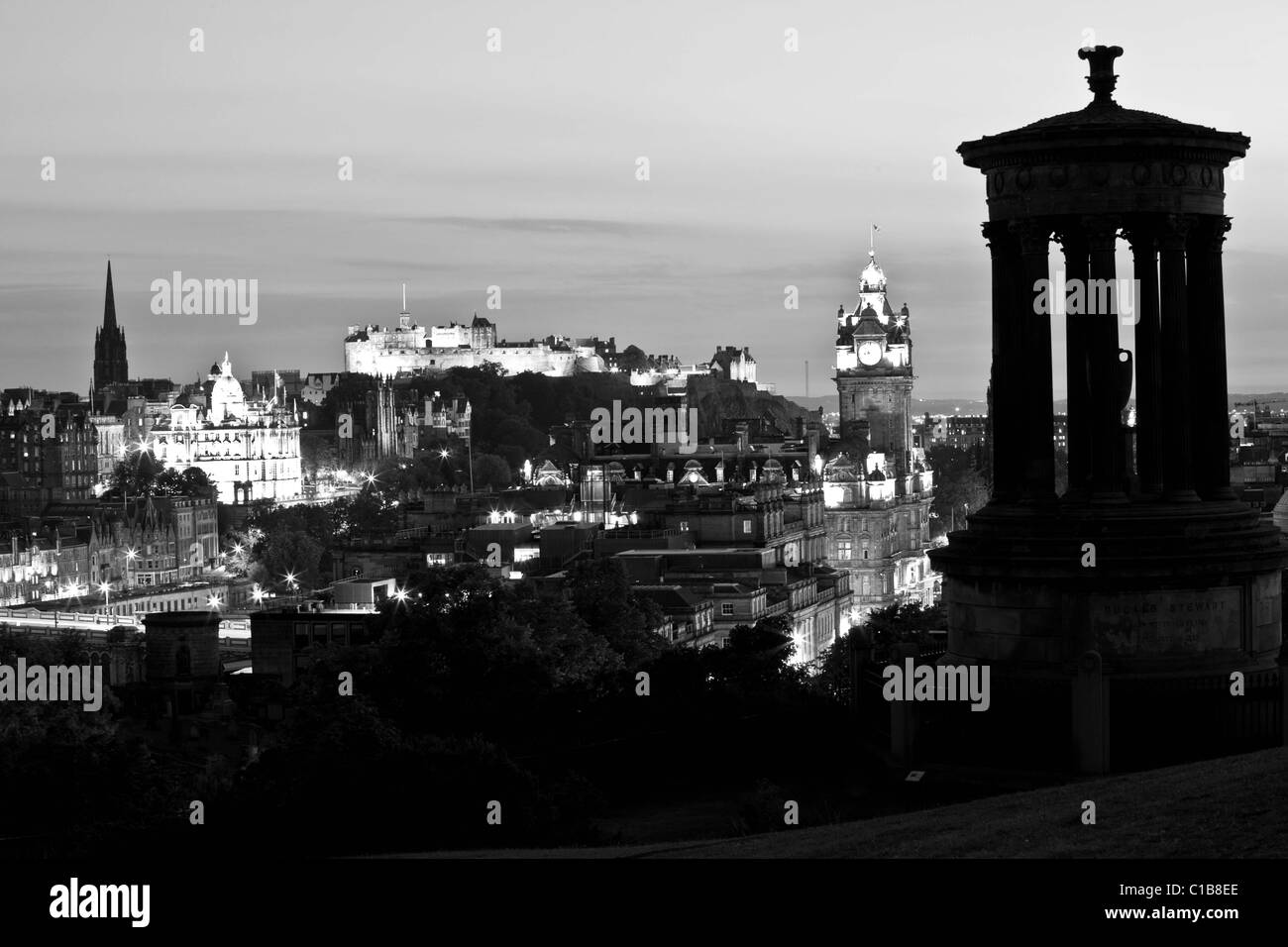 Edinburgh skyline Black and White Stock Photos & Images - Alamy
