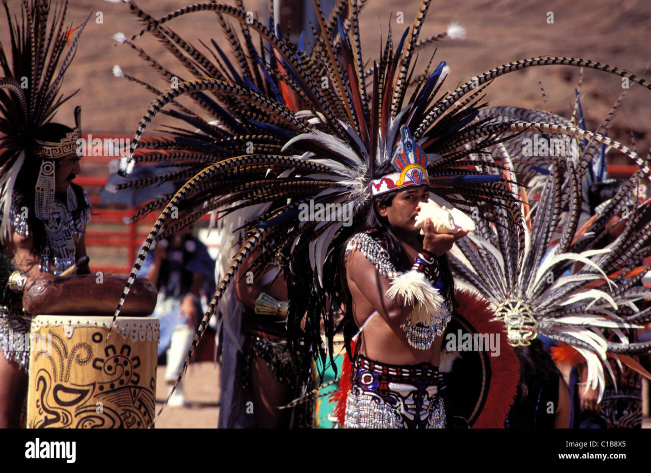 Mexico, Voladores Indian Aztec dancers Stock Photo - Alamy