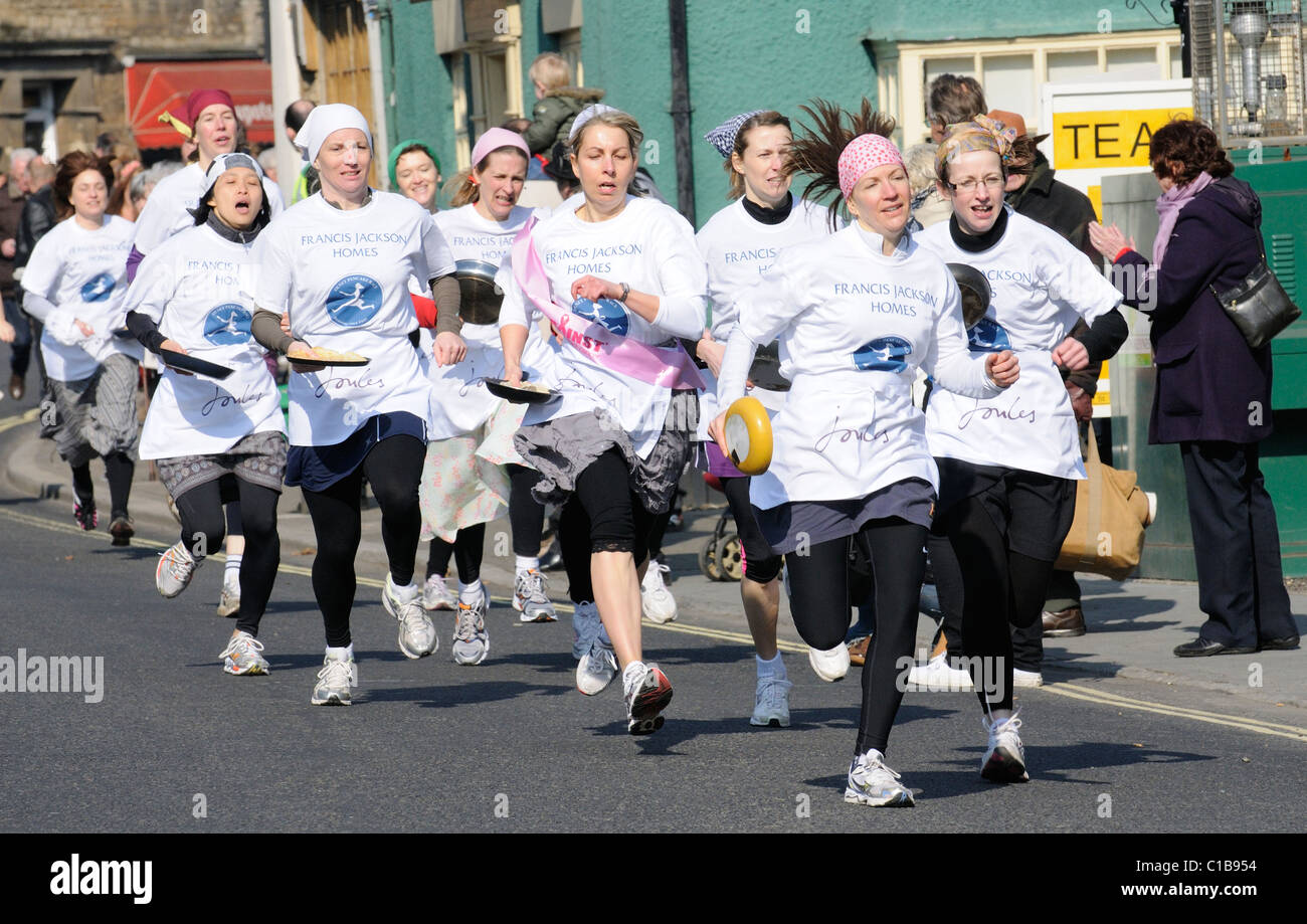Pancake race historical hi-res stock photography and images - Alamy