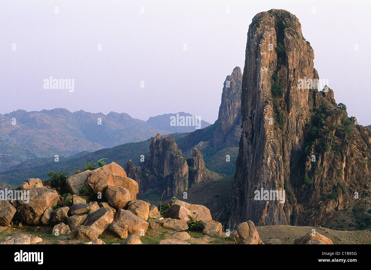 Cameroon, village of Rhumsiki, Kapsikis tribe Stock Photo - Alamy