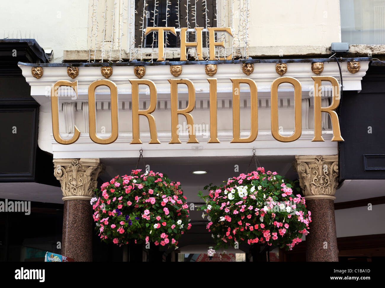 Victorian corridor hi-res stock photography and images - Alamy