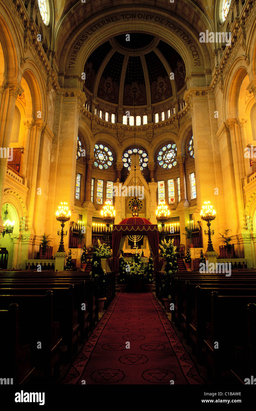 France, Paris, rue de la Victoire, Synagogue Stock Photo - Alamy