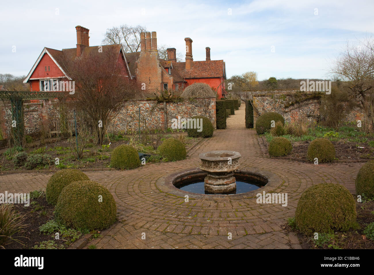 The Rose Garden at Wyken Hall in Suffolk, England Stock Photo - Alamy