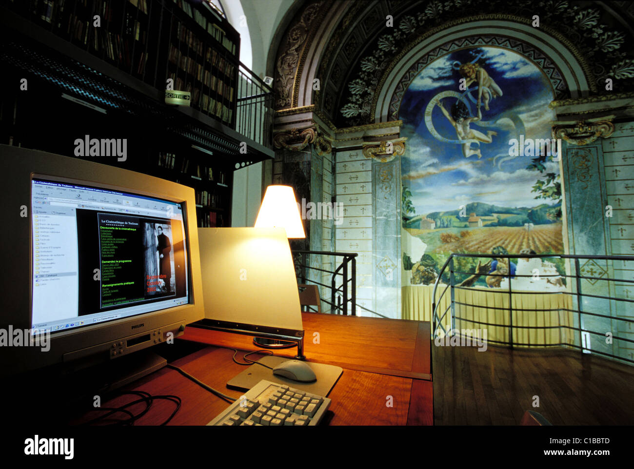 Film library hi-res stock photography and images - Alamy