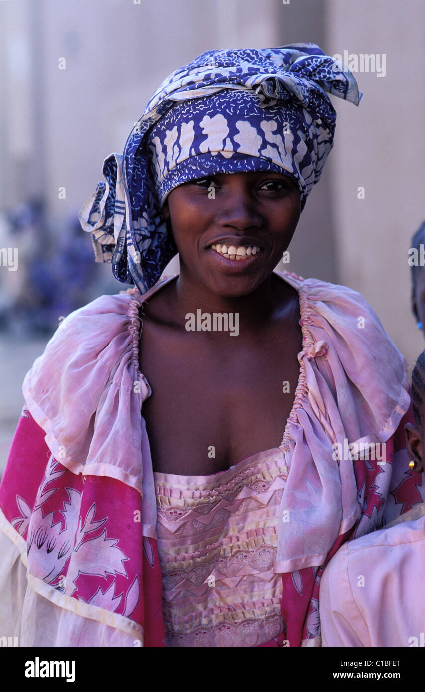Malian women hi-res stock photography and images - Alamy