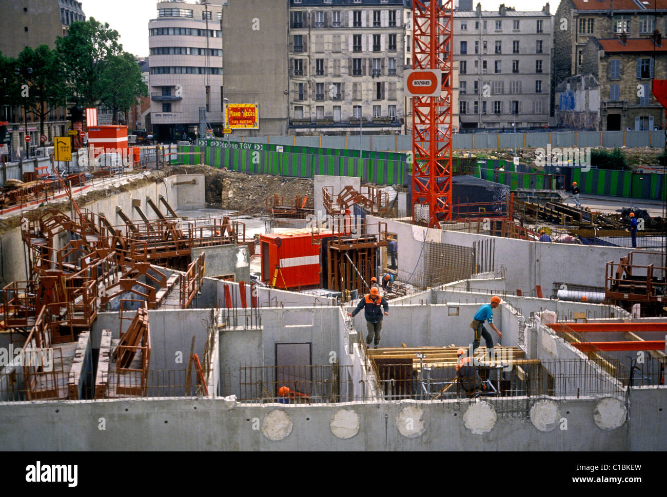 French people, adult men, male construction workers, construction ...