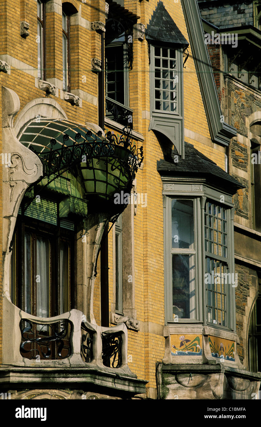 Belgium, Flanders, Antwerp, Zurenborg District, Cogels Osylei Street ...