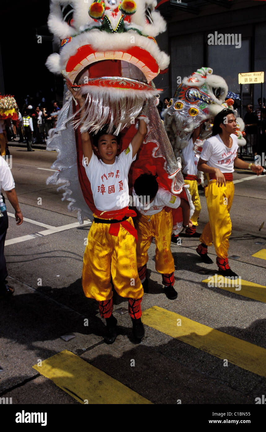 China, Hong Kong, Kowloon peninsula, dragon dance for the 49th ...