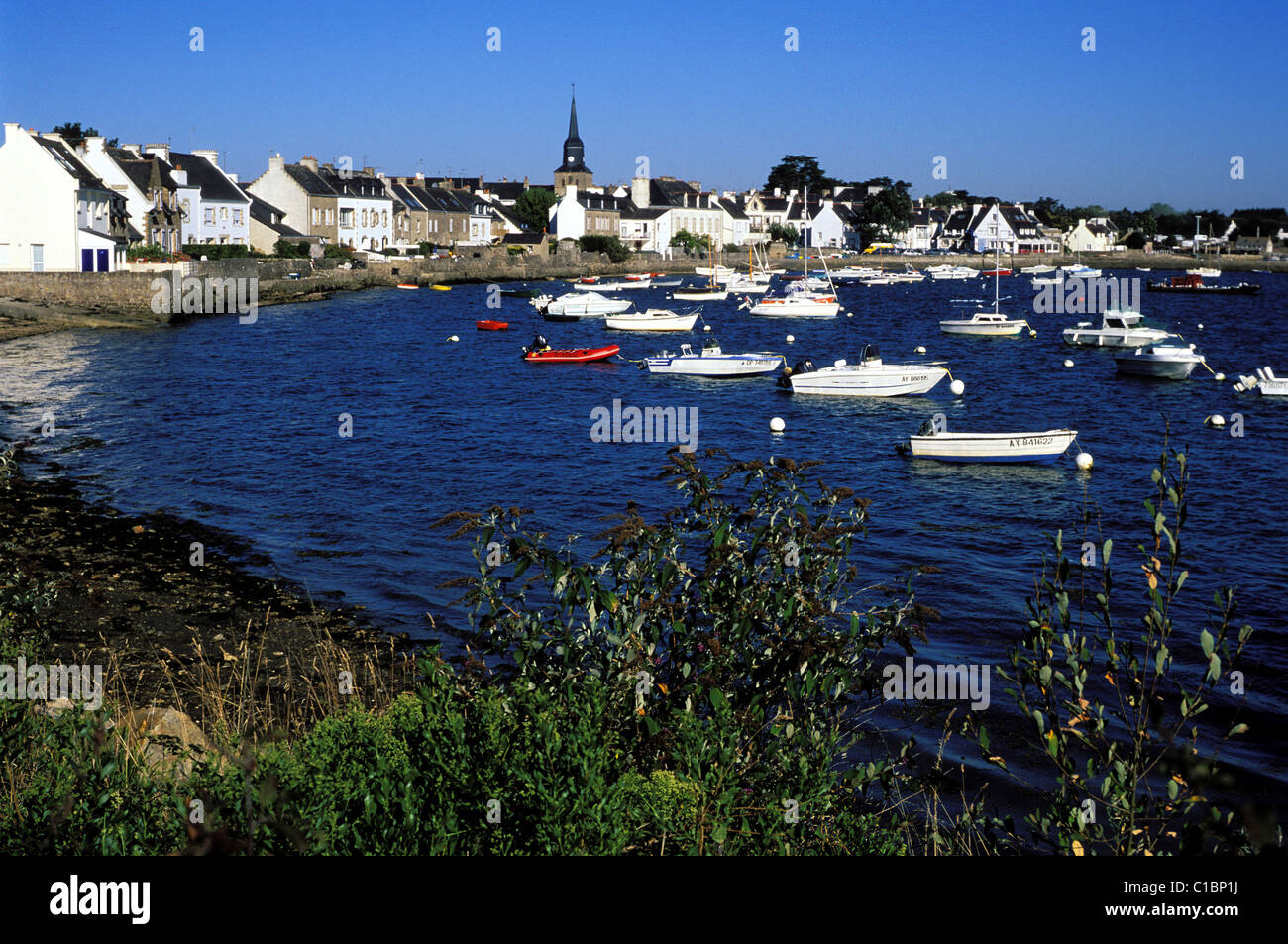 France, Morbihan, Locmariaquer in the Morbihan golf Stock Photo - Alamy