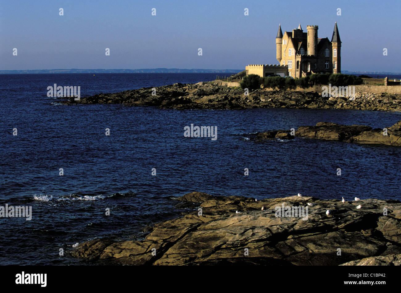 France, Morbihan, Turpault castle on the Quiberon peninsula Stock Photo ...