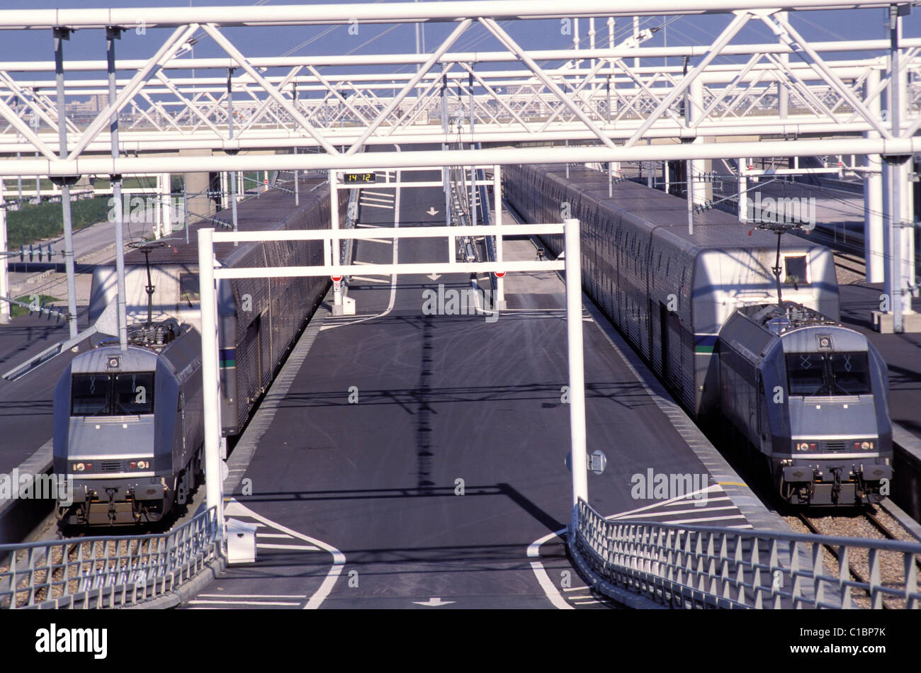 Coquelles terminal france hi-res stock photography and images - Alamy