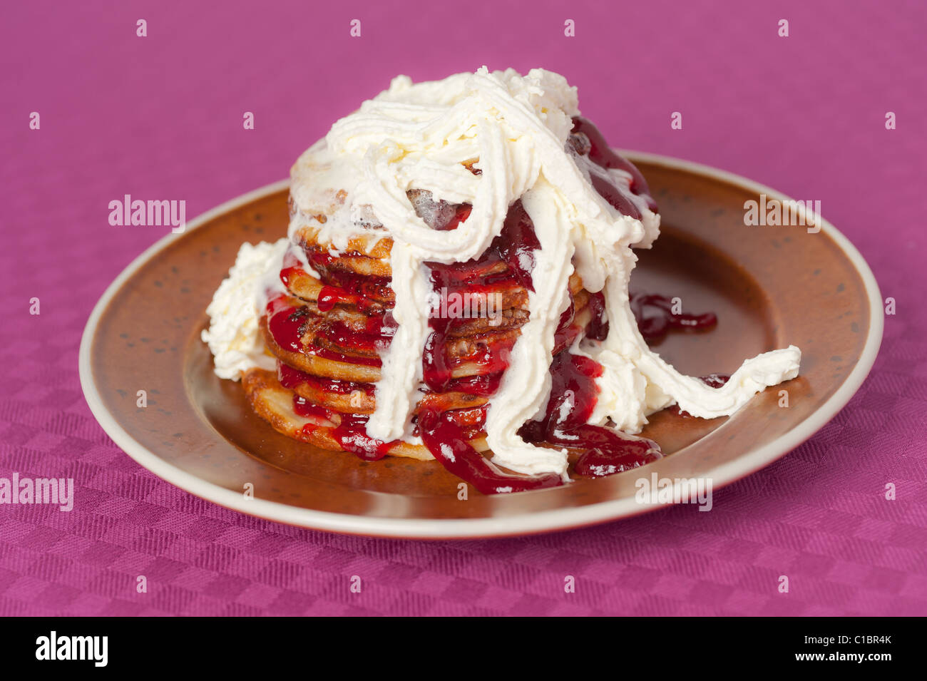 Crepe messy mess plate hi-res stock photography and images - Alamy