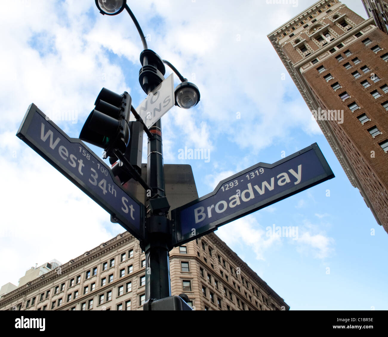Famous New York, NY Intersection - Macy's Thanksgiving Parade ...