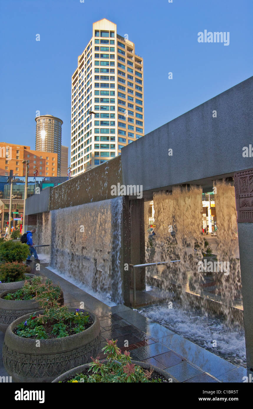 Man Walks Into Walk Through Fountain At Westlake Park Seattle ...